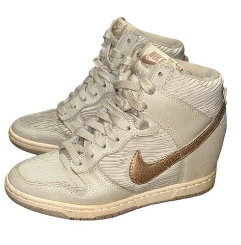 Nike Dunk Sky High Light Bone Metallic Red Bronze Women’s 6 Wedge ...