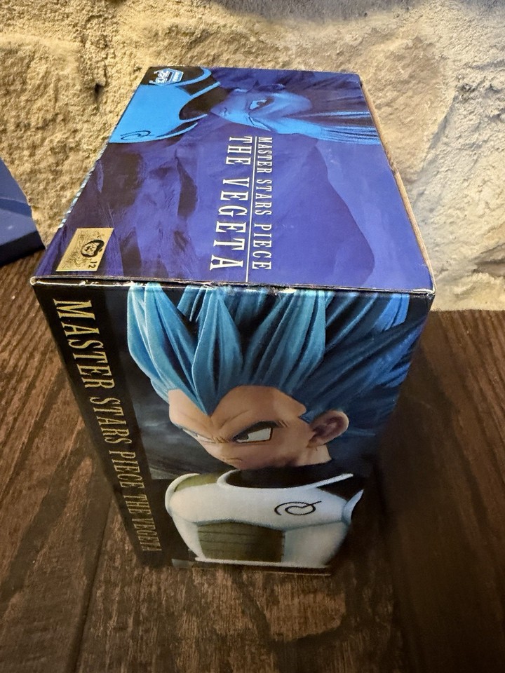 DragonBall Z Master Stars Banpresto Super Saiyan God Blue Vegeta Statue ...