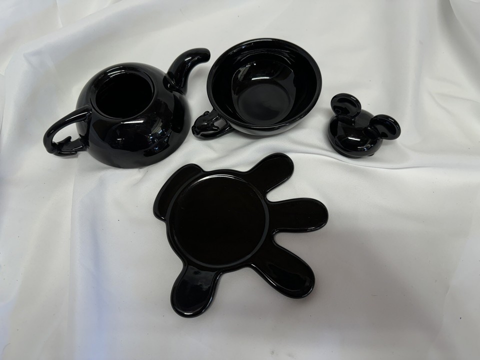 RARE Vintage Walt Disney Mickey Mouse Tea For One Cup Teapot Saucer Set ...