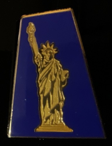 U.S. ARMY COMBAT SERVICE IDENTIFICATION BADGE (CSIB): 77TH SUSTAINMENT ...