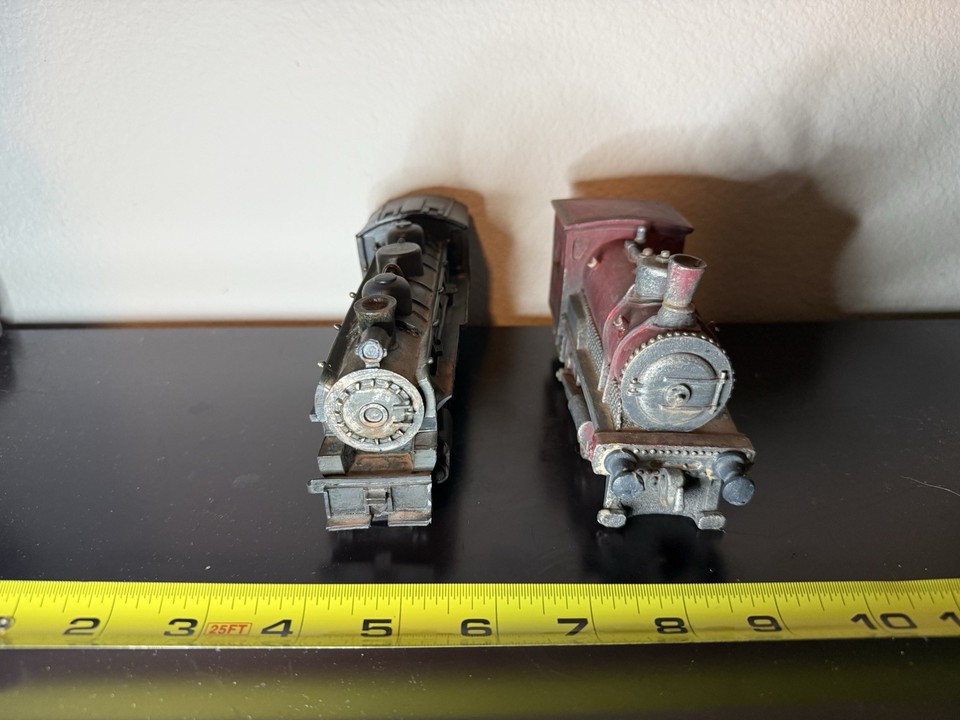 Vintage Locomotive Train Replica 1905 Steam Engine Decor - Lot Of Two ...