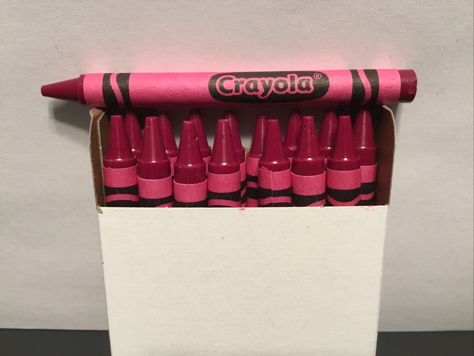 (16) Crayola Crayons (magenta) BULK | eBay UK