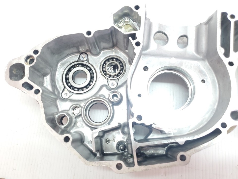 Crankcases Motor Engine Crank Cases Pair KX250F 2014 KX 250 F Kawasaki ...