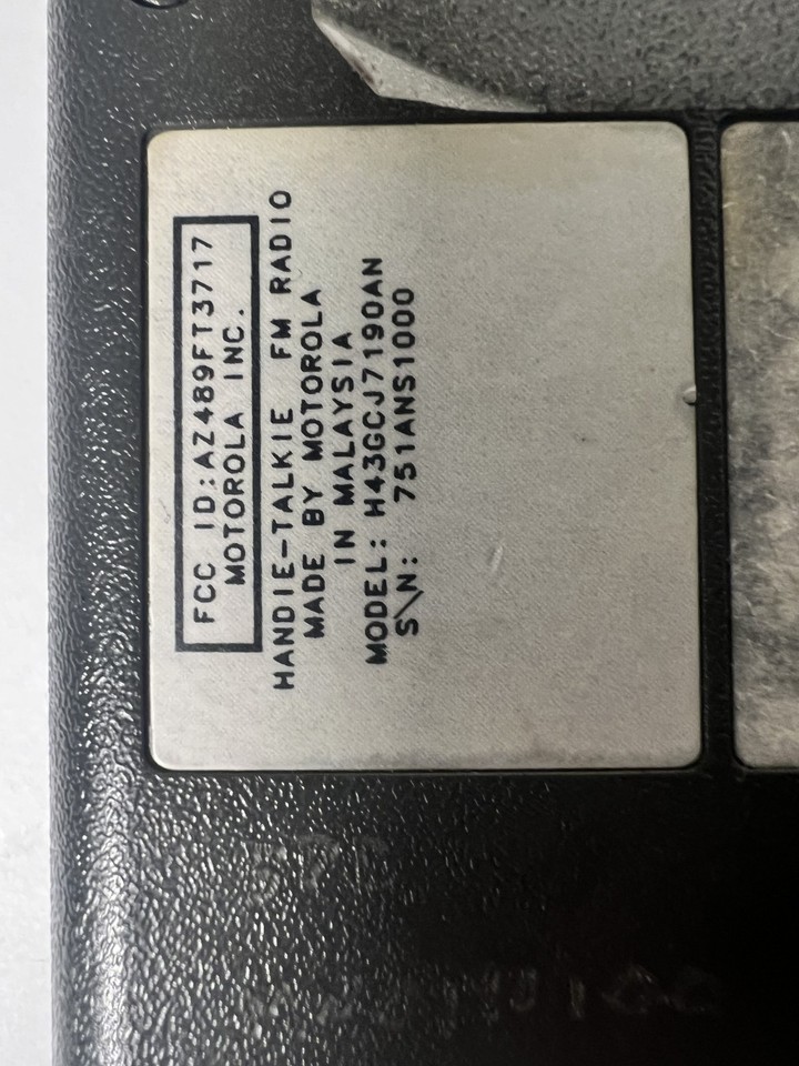 Motorola MT1000 VHF 16Ch. 144 To 174 MHz. w/ Antenna Tested Working ...