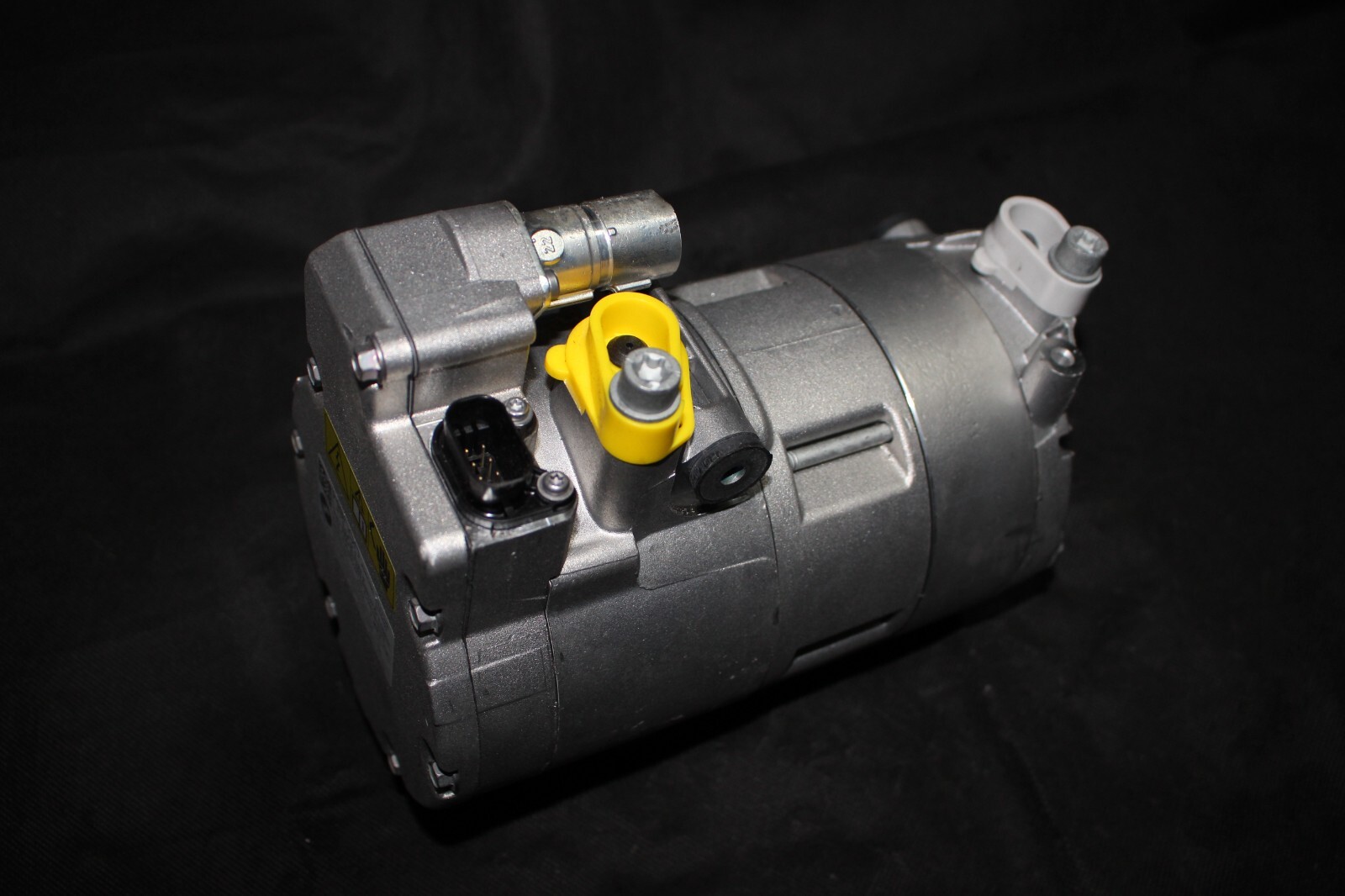 KLIMAKOMPRESSOR KLIMA BMW I3 I8 3er 5er 7er X2 X3 X5 MINI F60 ...