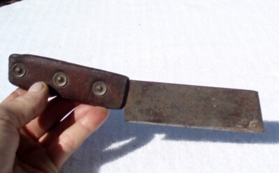 CIRCA 1826 ?? PRIMITIVE ANTIQUE LEATHER CUTTING CLEAVER TOOL CS ...
