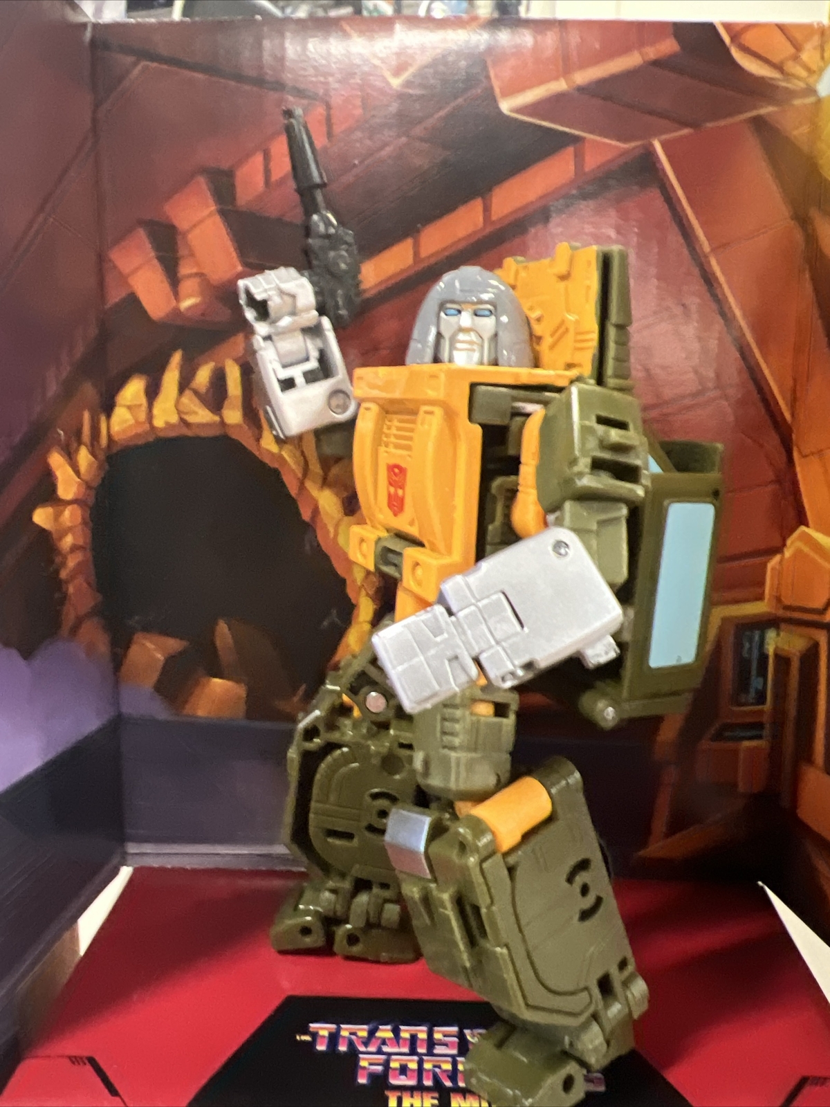 Hasbro Transformers Brawn Action Figure - F7236 Open Box Just For ...