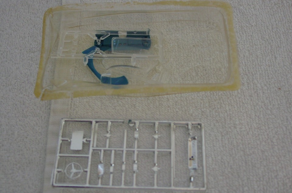 COX 1/32 FORD GT SLOT CAR CHASSIS BODIES AND PARTS | eBay
