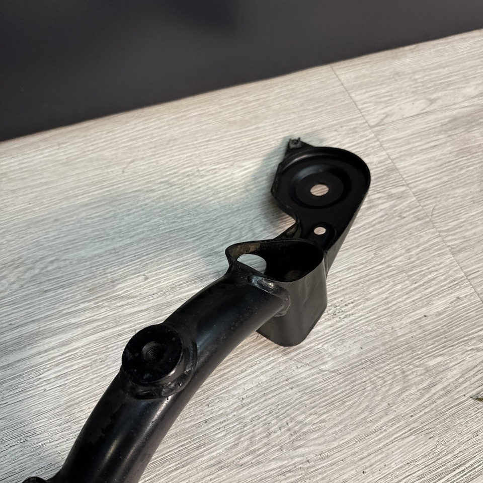 01-06 BMW E46 M3 Differential Diff Support Cross Member Bracket Mount ...