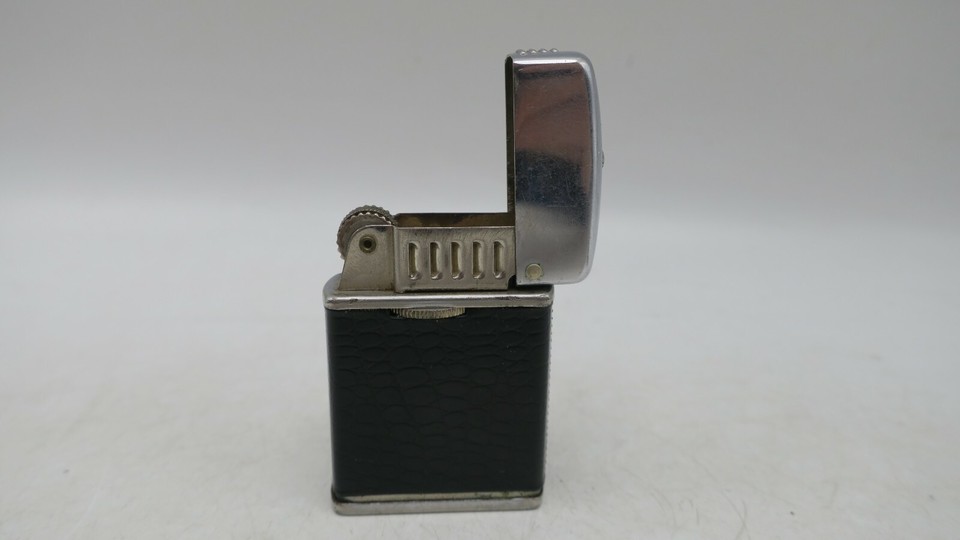 Vintage Champ Firemaster Gas Leather Wrapped Pocket Lighter - AS-Is ...
