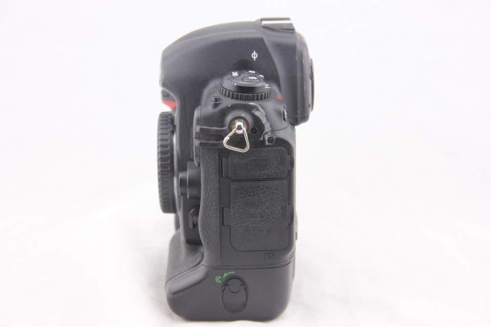 Nikon D3 DSLR 12.1 MP Camera Body. Shutter Count of 62,332 | eBay
