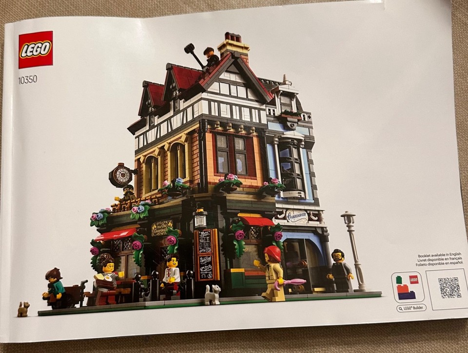 LEGO Icons Tudor Corner Modular Building 10350 3266 Pcs | eBay