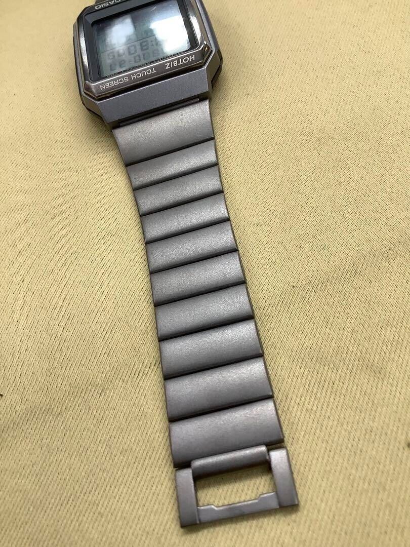 Data Bank Hotbiz VDB-2000B-1 Digital Watch, Box & Tag Data Bank Hotbiz VDB-2000B-1 Digital Watch, Box & Tag