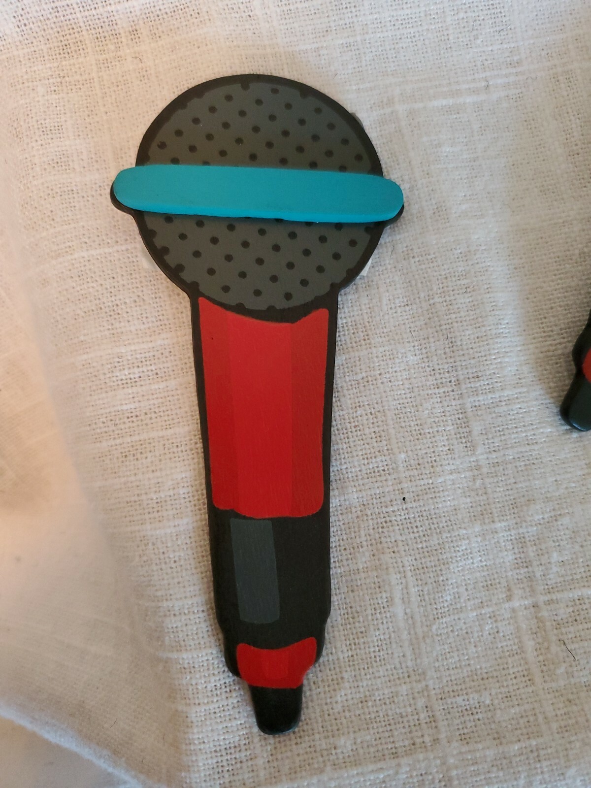 8 PC PAINTED WOOD MICROPHONE CUTOUTS | eBay