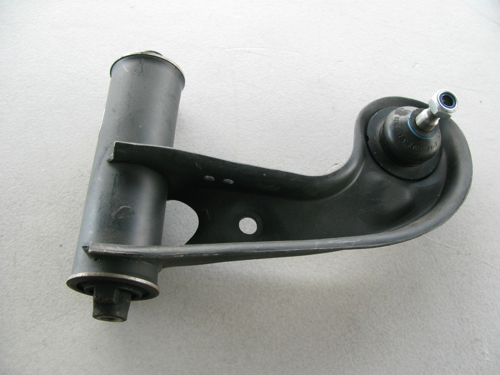 NEW Front Left Upper Control Arm 2023304807 FOR MERCEDES 1994-2002 | eBay