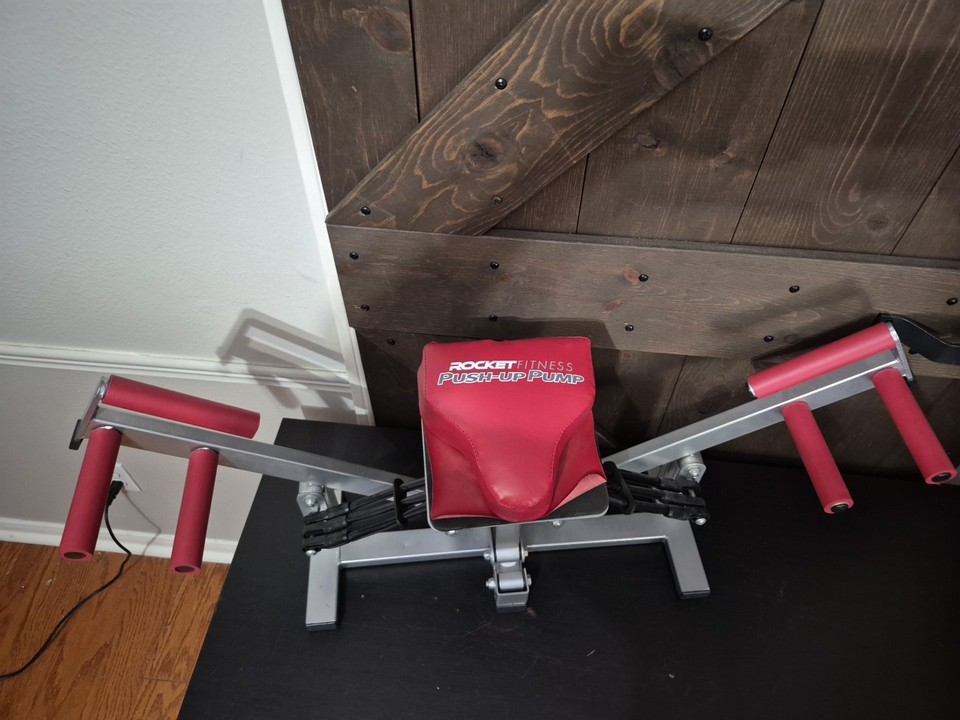 Rocket Fitness THE PUMP Push-Up Chest & Body Sculpting Exercise Machine ...