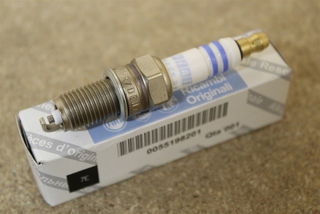 Fiat Engines 1.4 Spark Plug Original 55198201 Yr7deu for sale online | eBay