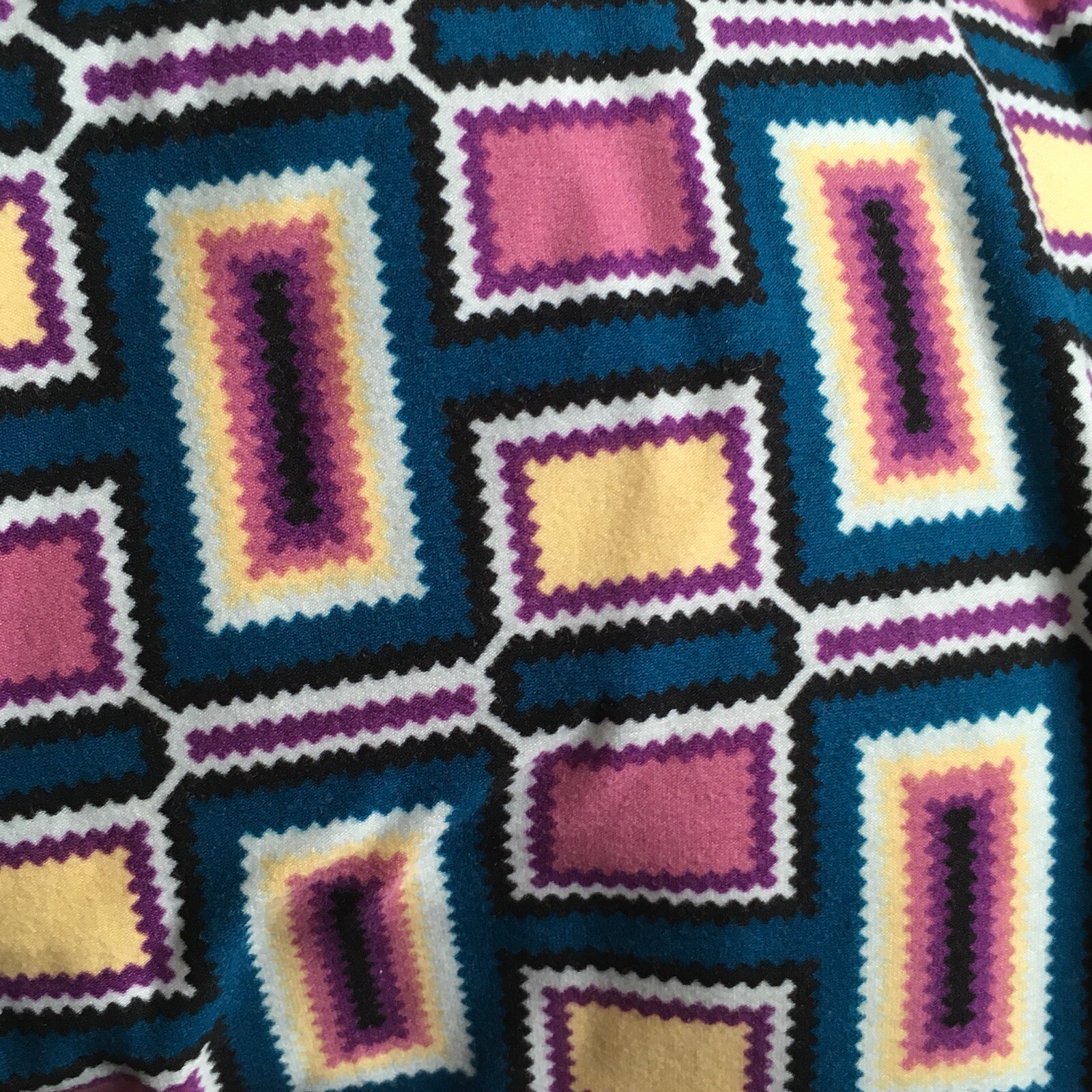 Lularoe Women’s Legging Multicolor Square Tall and Curvy Size Printed ...