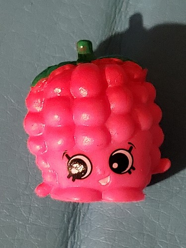 Shopkins Season 6 CHEF CLUB Exclusives Hot Waffle Collection Rosa ...