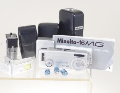 MINOLTA-16 MG SUB MINIATURE "SPY" CAMERA -W FLASH AND FILTERS REF ...