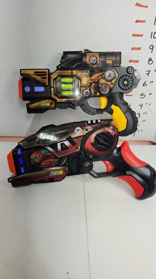 WOW WEE LIGHT STRIKE LASER GUNS 014 and 144 Both WORKING~UNTESTED | eBay