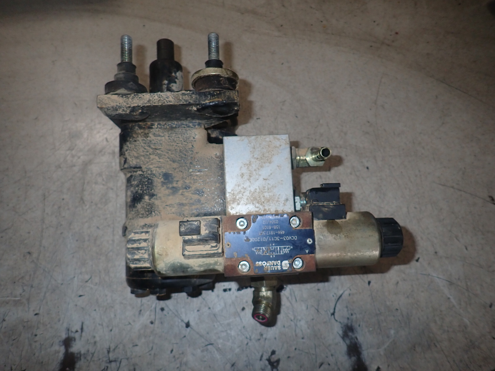 Caterpillar CAT TH360B Telehandler Steering Pump Assembly 233-6075 ...