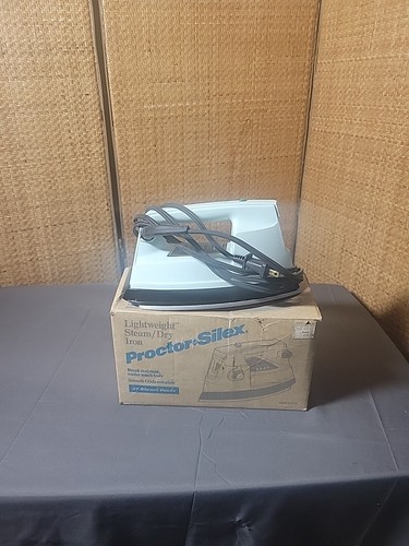 Vintage Light Green Proctor Silex Lightweight Steam Dry Iron Model ...