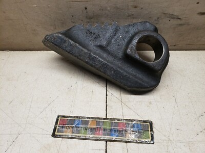 NOS Caterpillar Track Link Split Master Right Hand Pin End 7S9601 ...