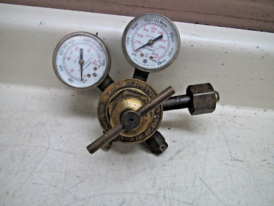 Pressure Control - Compressed Gas Regulator