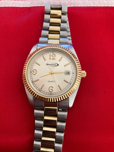 NELSONIC QUARTZ MEN TWO TONE BRACELET WATCH 36 MM NEW BATTERY | eBay