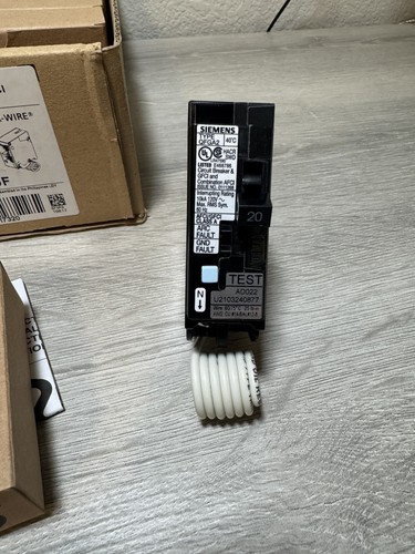 Siemens Q120DF -Box of 10- 20A Dual Function AFCI / GFCI Breaker 120VAC ...