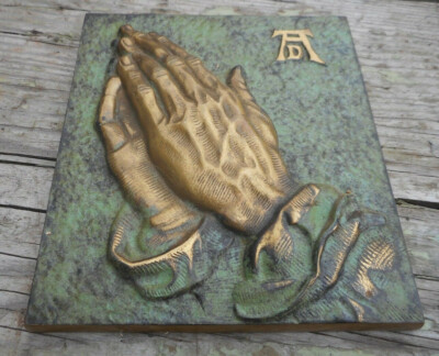 VINTAGE NICE ALBRECHT DURER BRASS WALL PLAQUE GERMANY HANDS RELIGIOUS ...