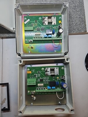 Control Panels & Keypads - Reader Board