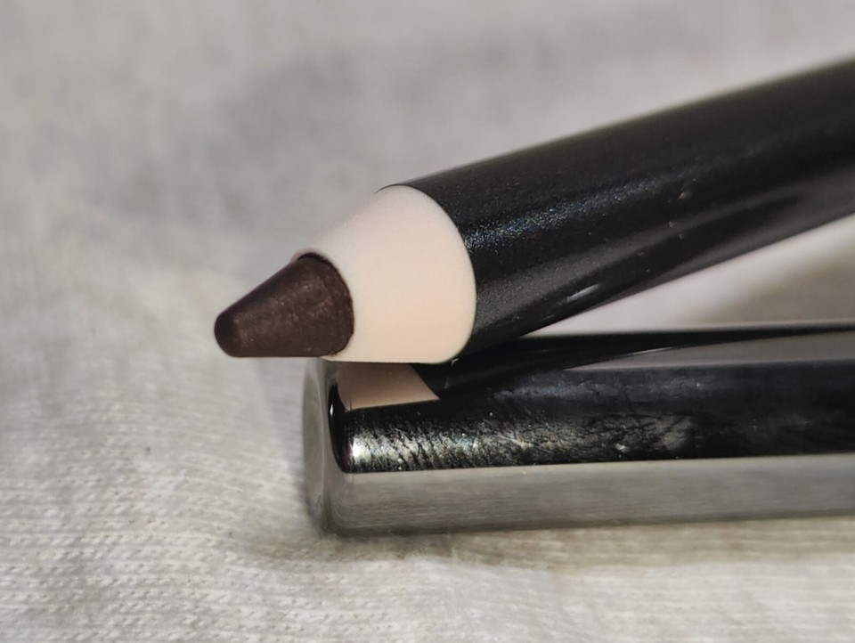 Chantecaille Luster Glide Eyeliner JASPER .04 oz NWOB {{FREE SHIPPING ...