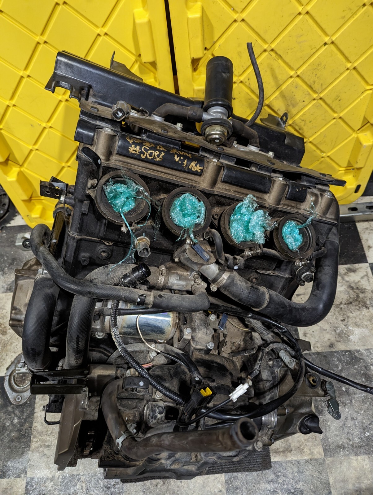 00-01 KAWASAKI NINJA ZX12R ZX12 ENGINE MOTOR 16K Runs #5088 2000 2001 ...