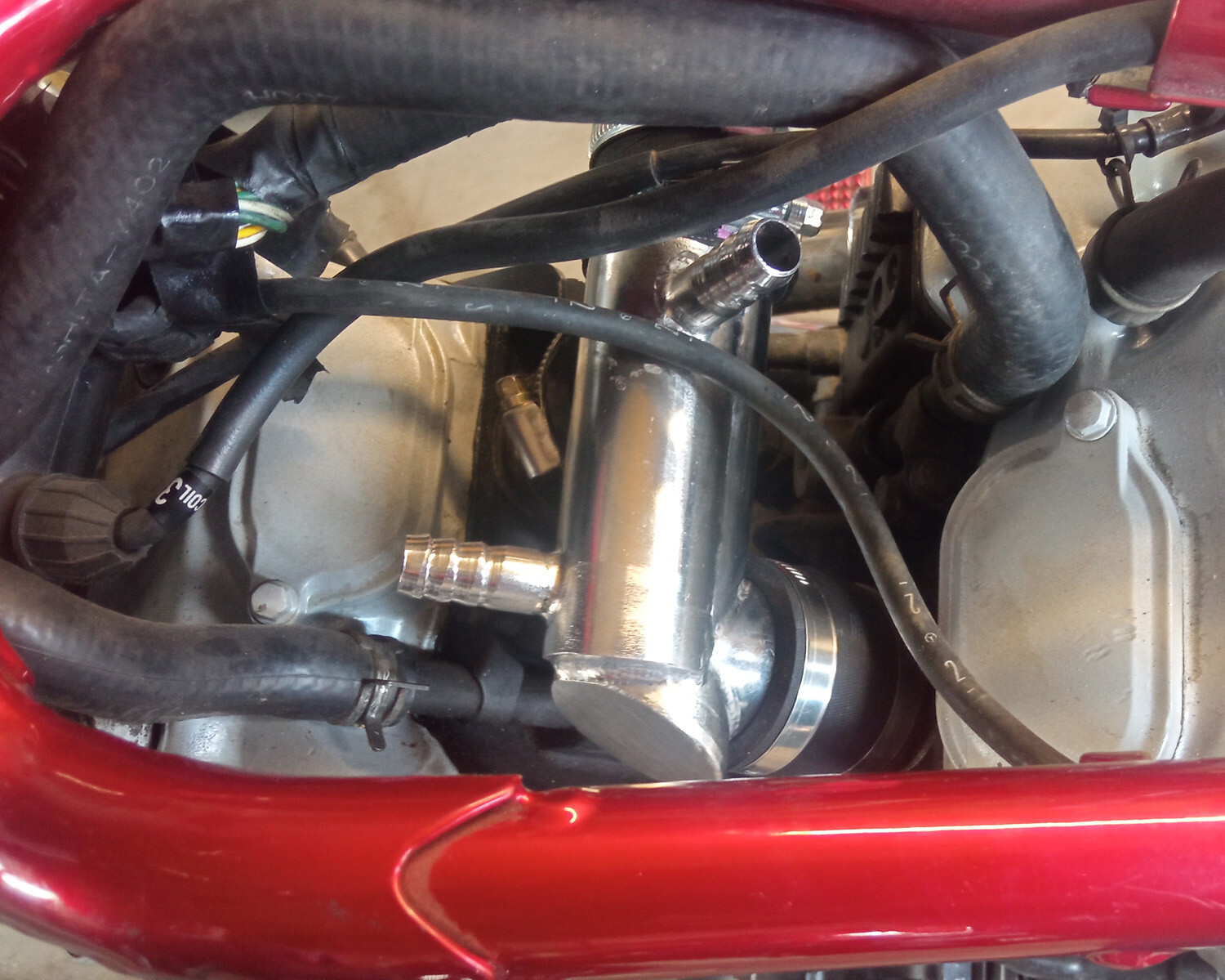 VT 500-600 Shadow single carb manifold HEATED | eBay