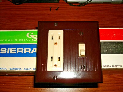 Sierraplex Biplex Triplex Vintage Switch Outlet Cover Plate 2 Gang ...