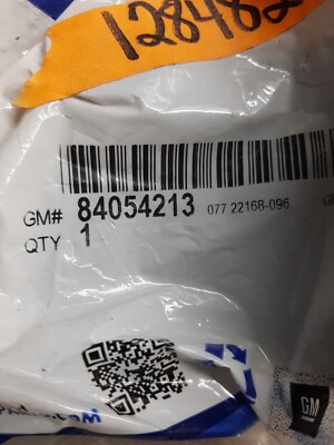 New OEM Bumper Bracket Chevrolet Silverado 2016-19 Front LH or RH ...