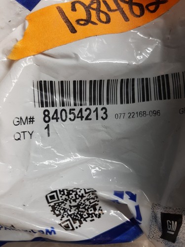 New OEM Bumper Bracket Chevrolet Silverado 2016-19 Front LH or RH ...