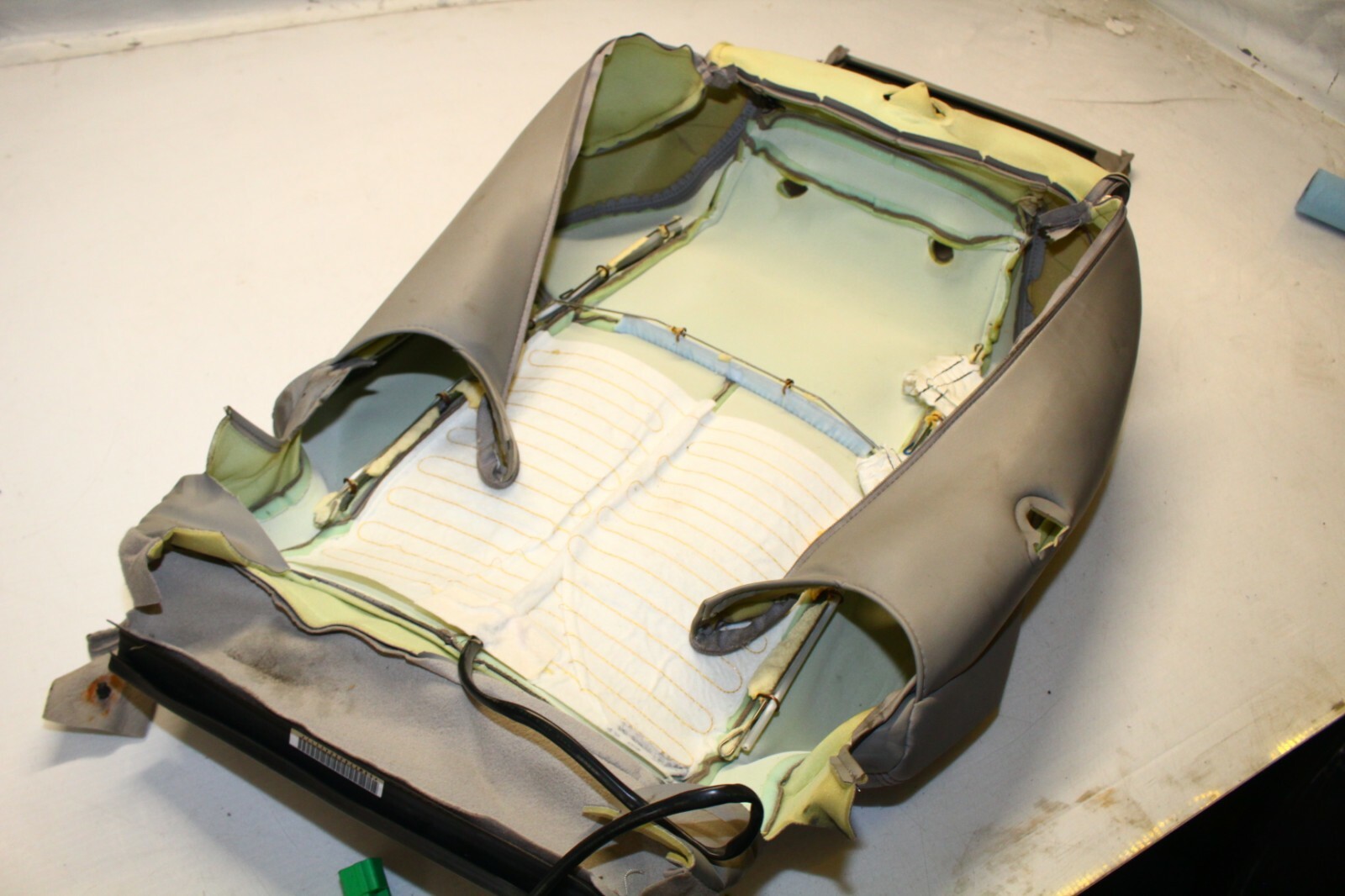 2005 INFINITI G35 COUPE PASSENGER RIGHT SEAT UPPER CUSHION LEATHER Y178 ...