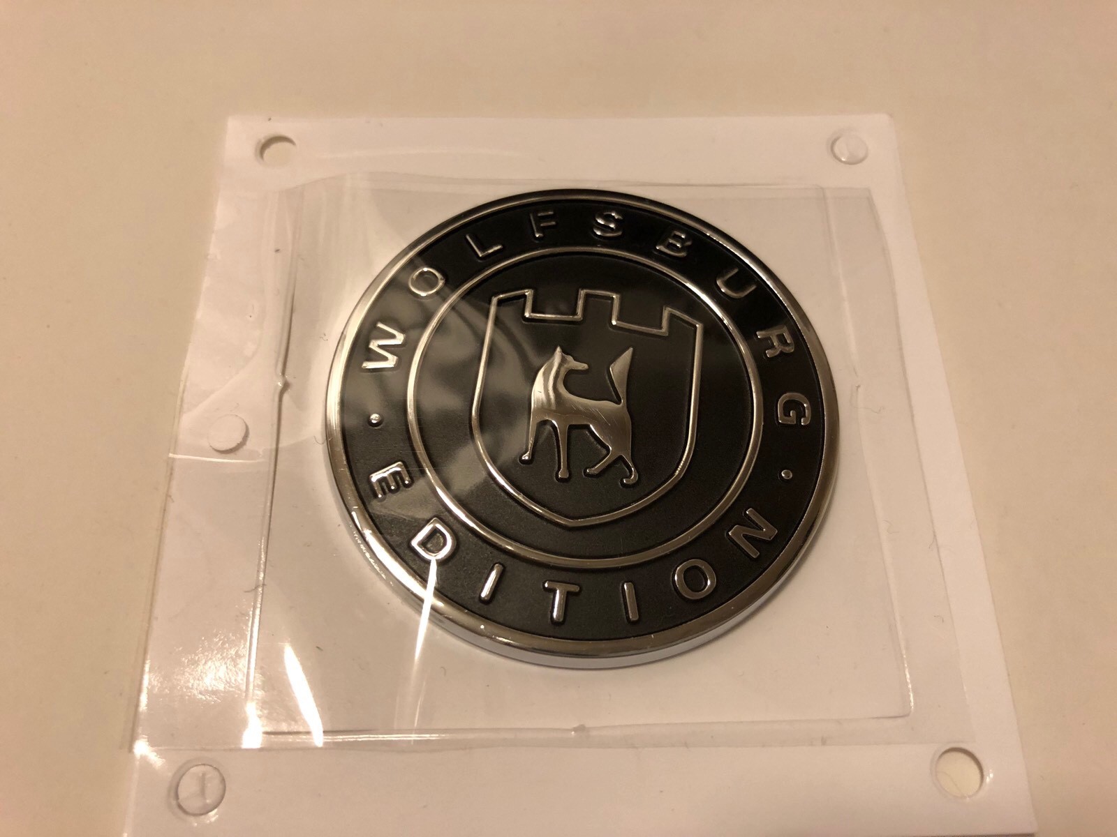 Genuine New WOLFSBURG EDITION BADGE EMBLEM decal Logo 5.2cm for VW ...