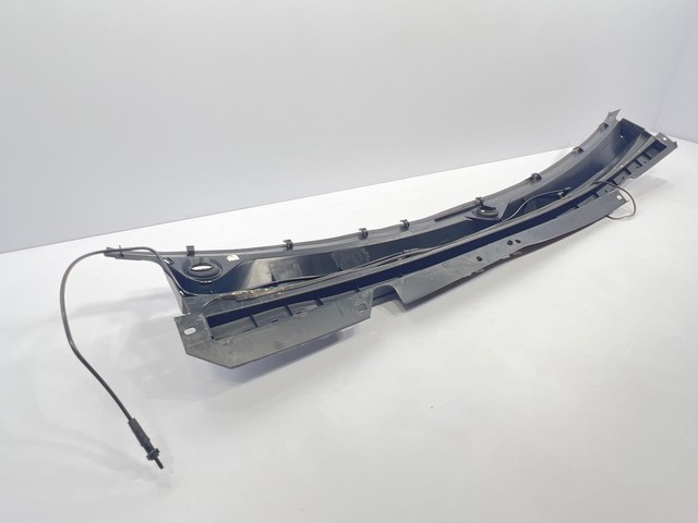 2015 2016 2017 2018 Chevrolet Tahoe Front Windshield Cowl Grille ...