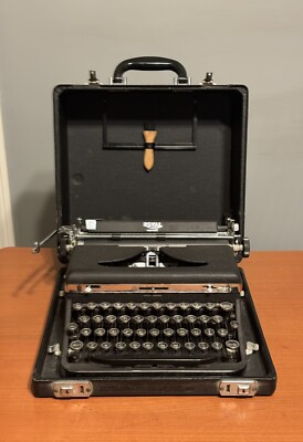 Typewriters - Royal Type