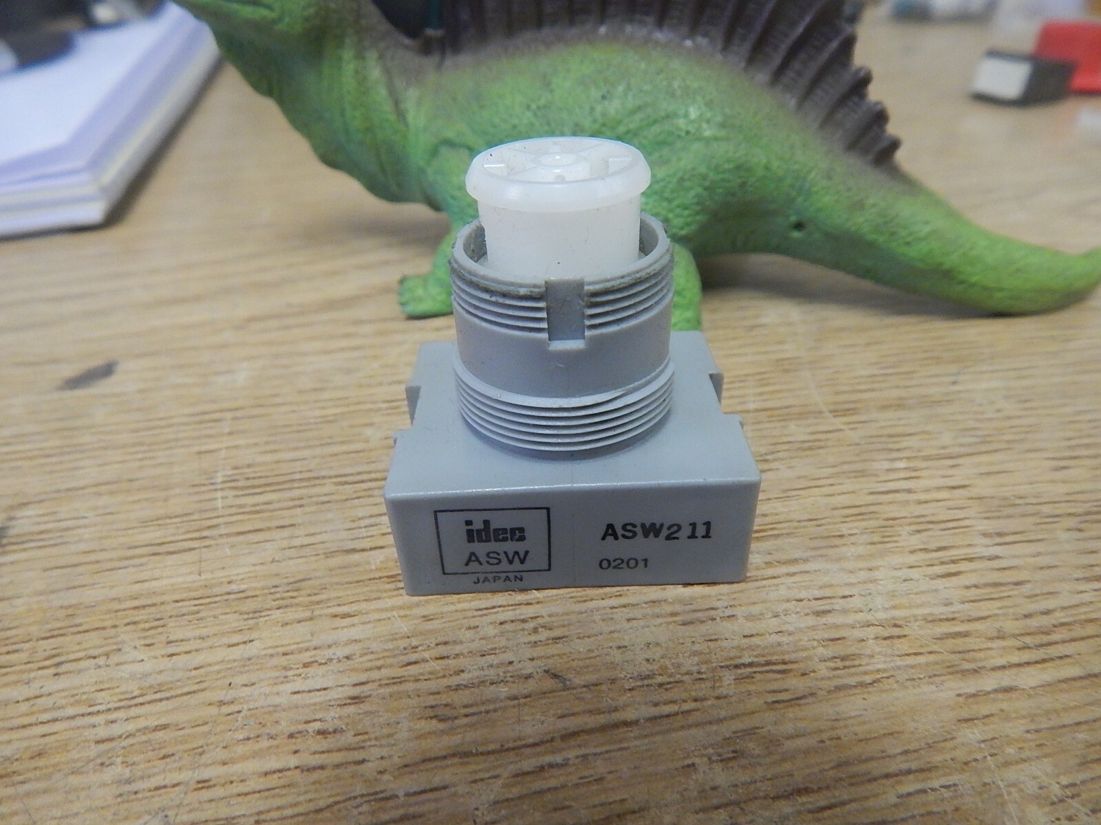 Idec ASW211 ASW 0201 R431 STD Selector *FREE SHIPPING* | eBay