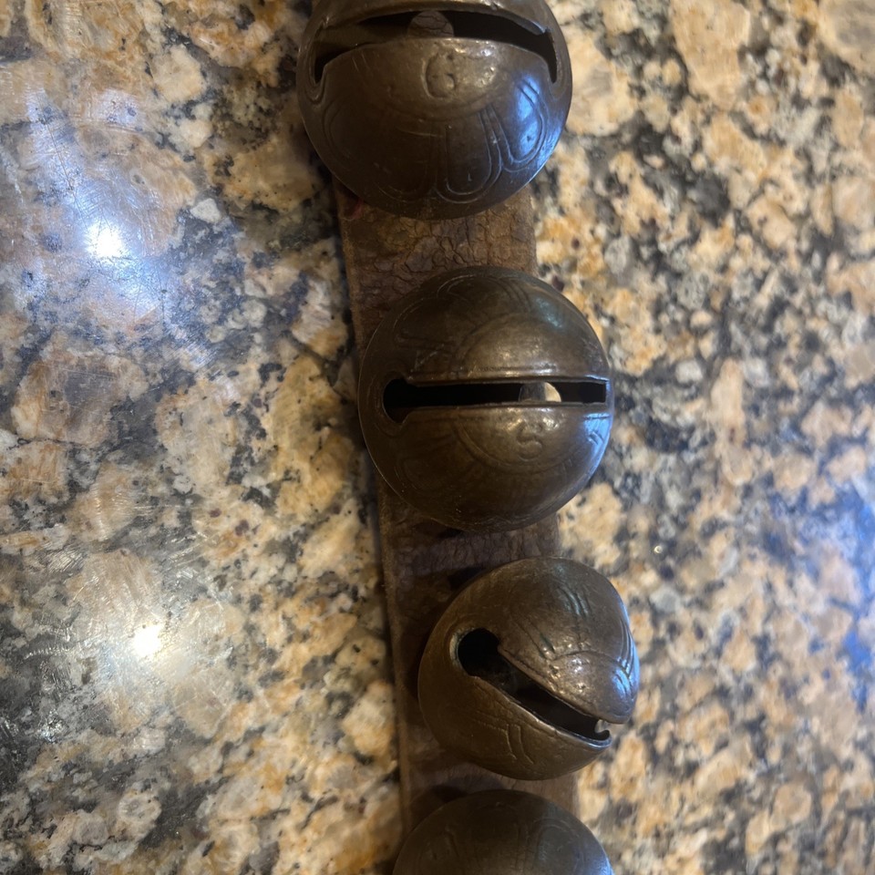 9 Bells Numbered ANTIQUE BRASS HORSE SLEIGH BELLS Leather Strap | eBay