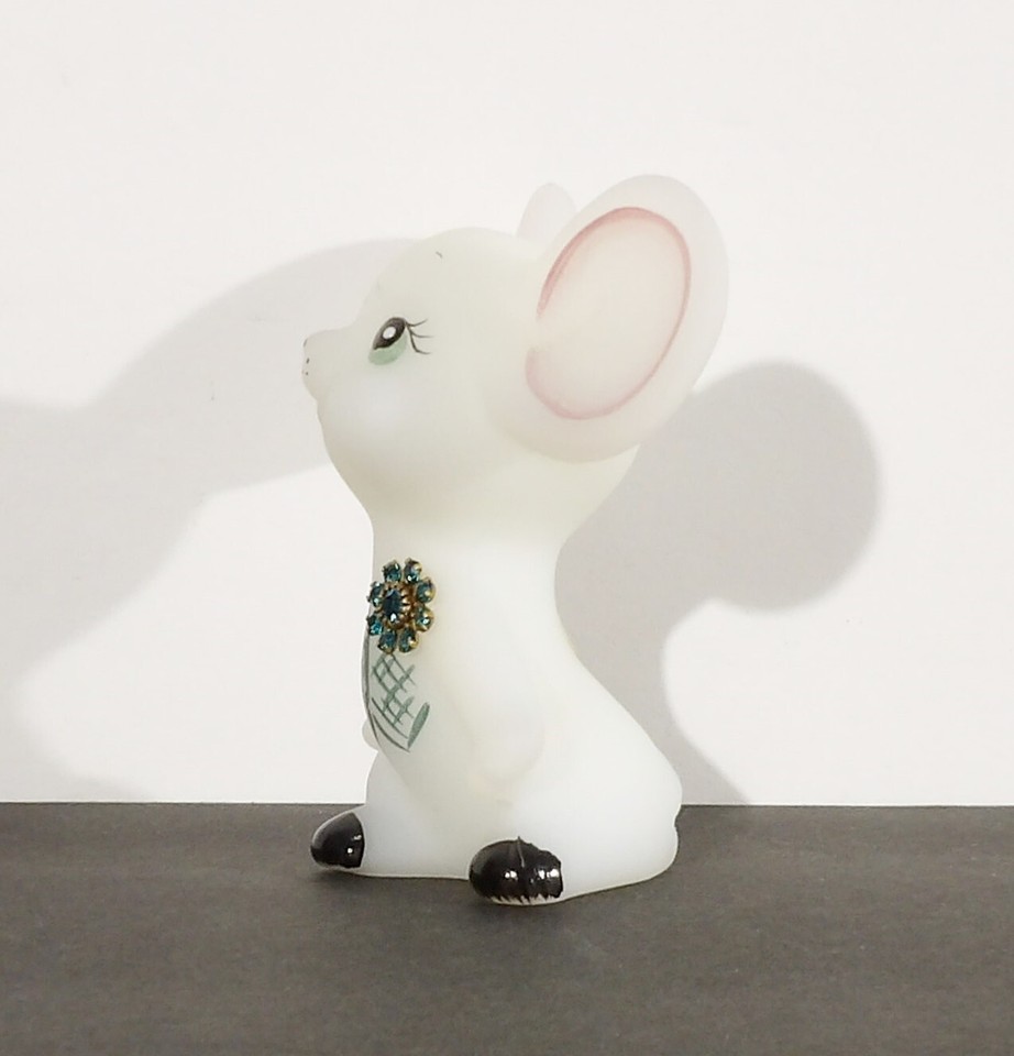 Fenton White Satin Boutonniere Buddy Mouse with Vest Hand Painted ...