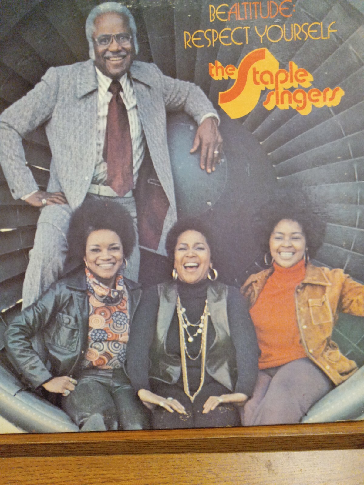Staple Swingers : Respect Yourself: THE BEST OF THE STAPLE SINGERS CD ...