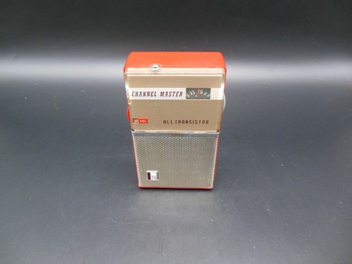 Beautiful Vintage Channel Master Red 5 Transistor Radio From 1960 Model ...