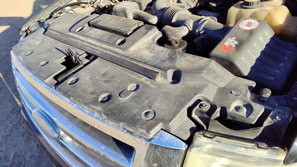 2007-2017 Ford Expedition Top Plastic Cover Above Radiator Support ...