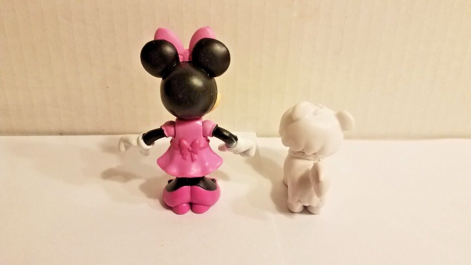 Disney Minnie Mouse & Pet Dog Snow Puff Figures | eBay